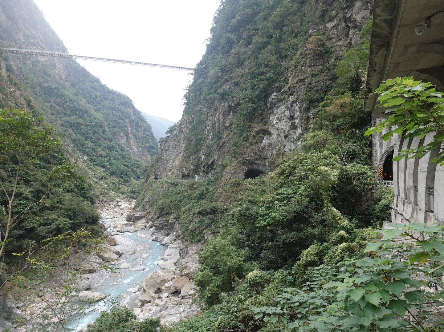 Private Taroko Gorge Day Tour with Lunch from Taipei by Train | Edison ...