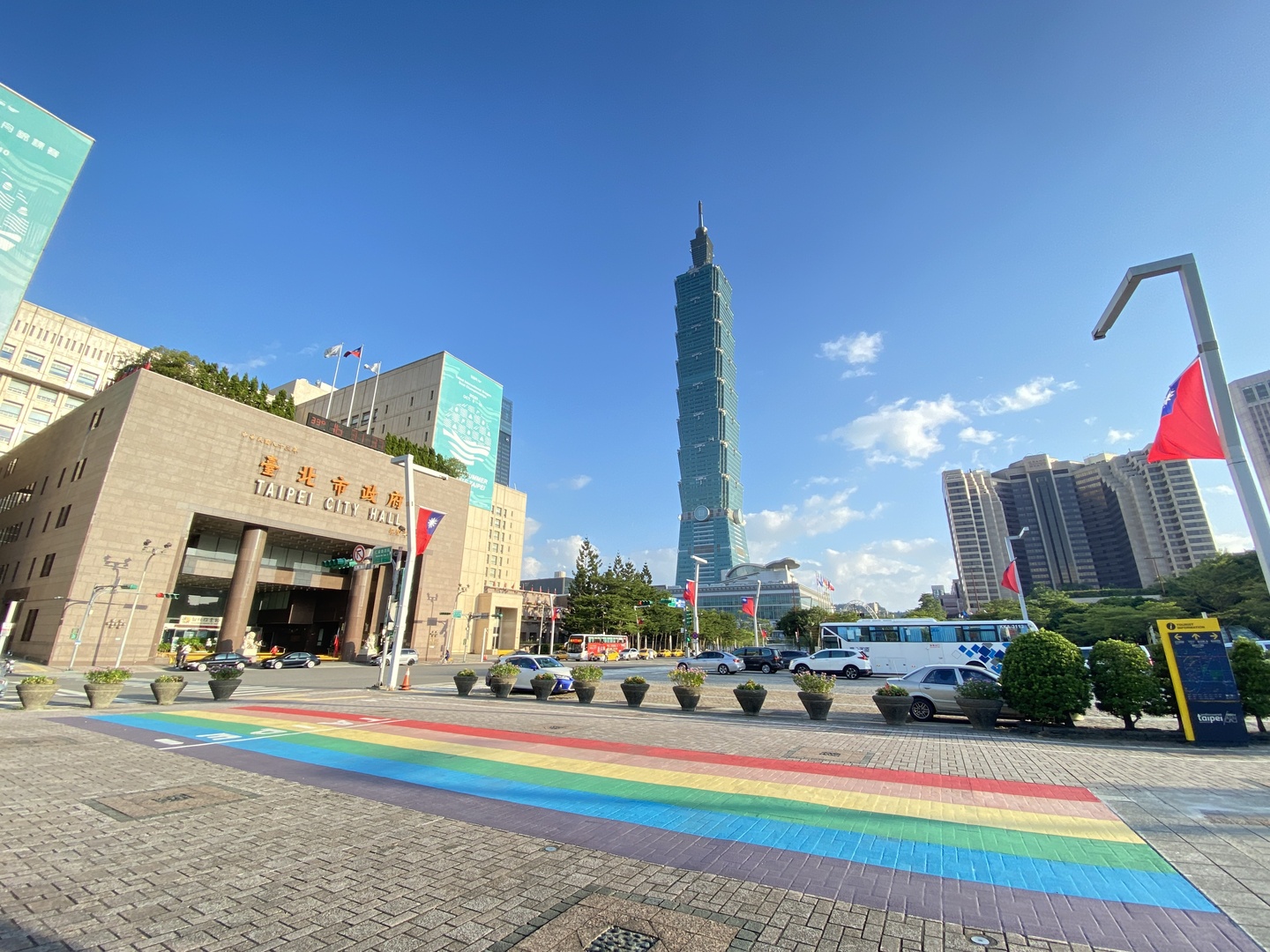 Private Taipei LGBT Day Tour | Edison Tours