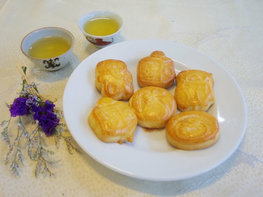 Private Taipei Moon Festival Food Tour | Edison Tours