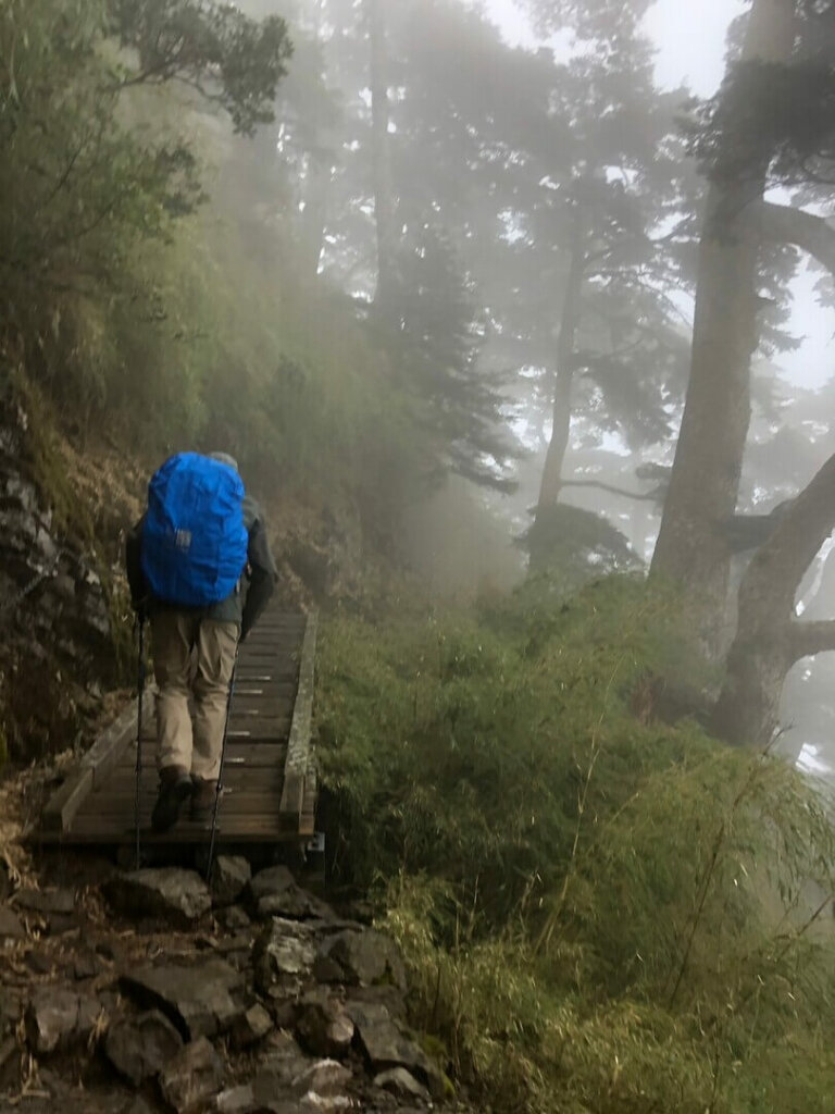 Climbing Jade Mountain – Taiwan’s Highest Peak | Edison Tours