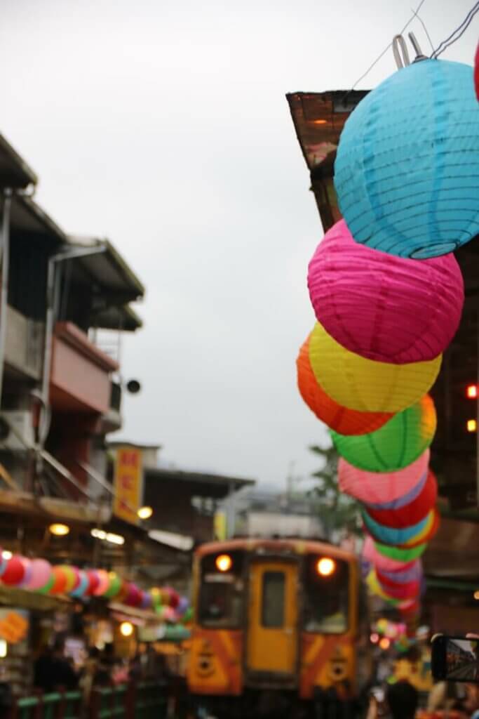 Celebrate with the Pingxi Sky Lantern Festival | Edison Tours